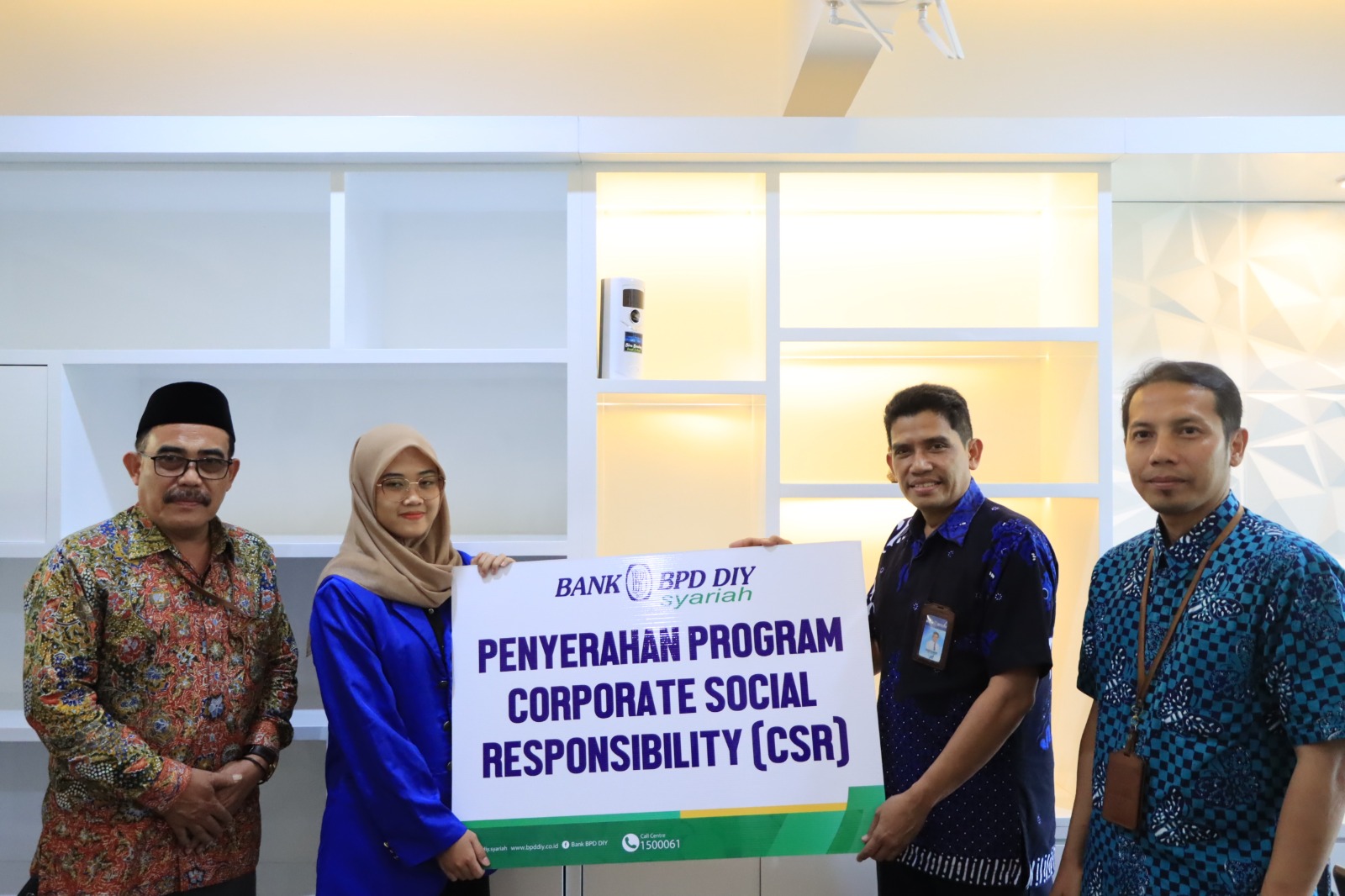 UII Terima Program CSR dari BPD DIY - Universitas Islam Indonesia