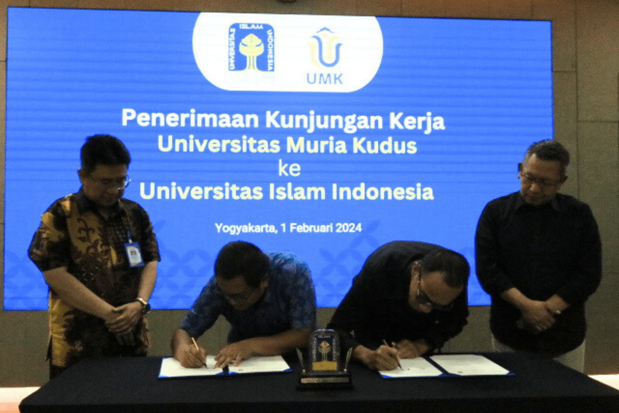 UII Mendapat Label Kampus Role Model dari Universitas Muria Kudus ...