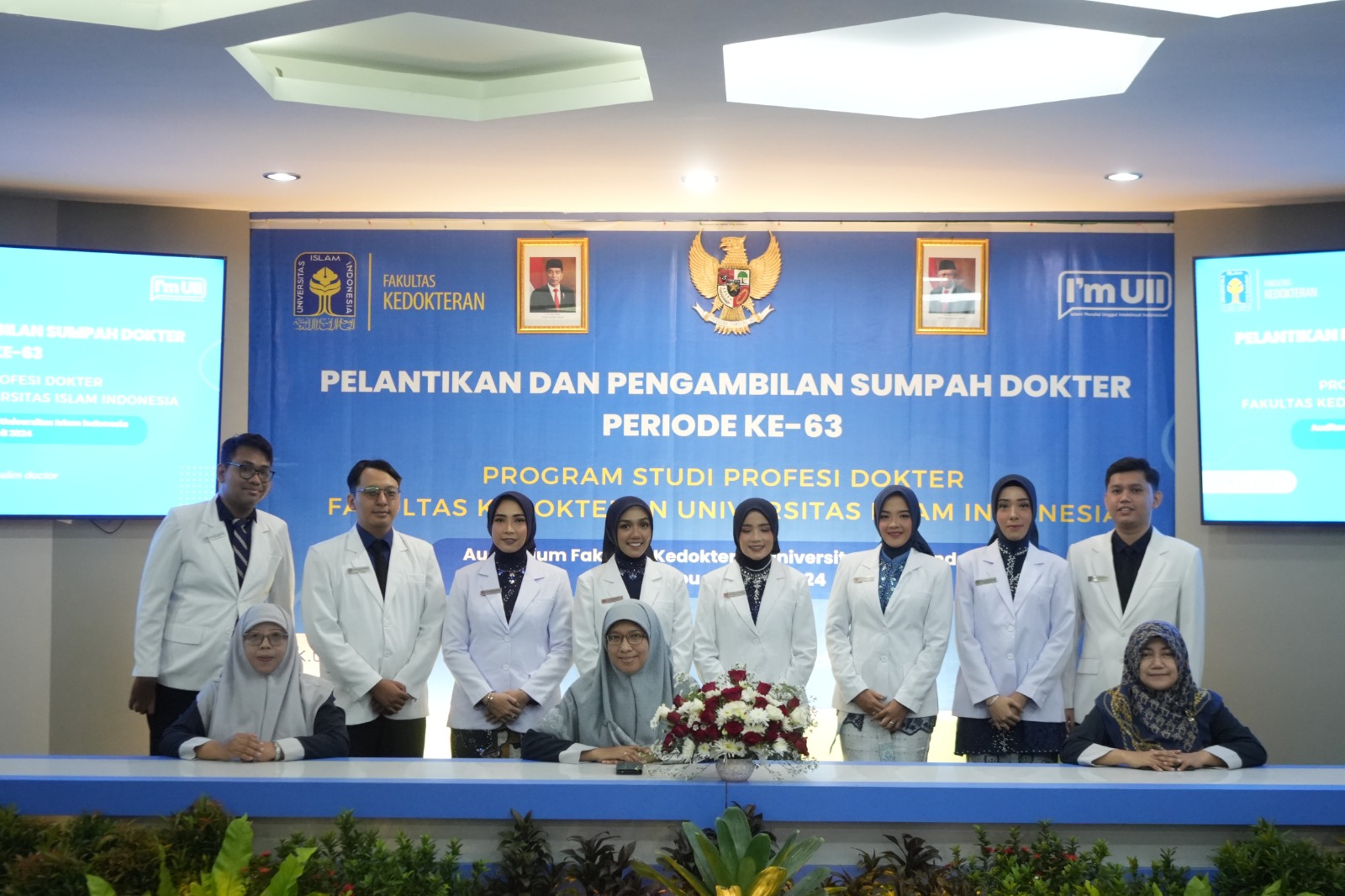 Delapan Dokter Baru FK UII Dilantik dan Diambil Sumpah - Universitas ...